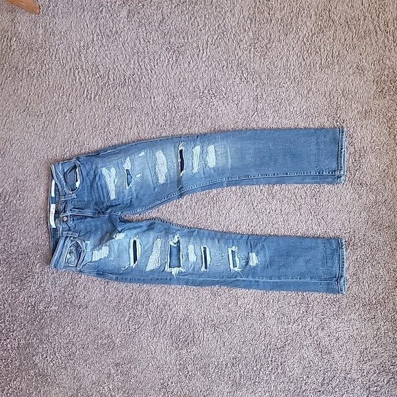 Guess | Jeans | Guess Slim Tapered Ripped Jeans 332 | Poshmark